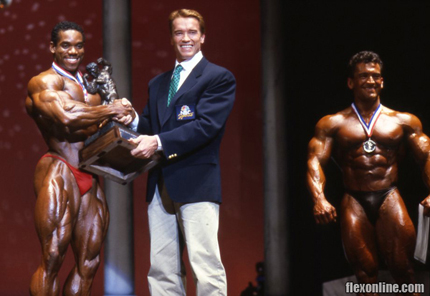 LEE LABRADA GALLERY I | Muscle & Fitness