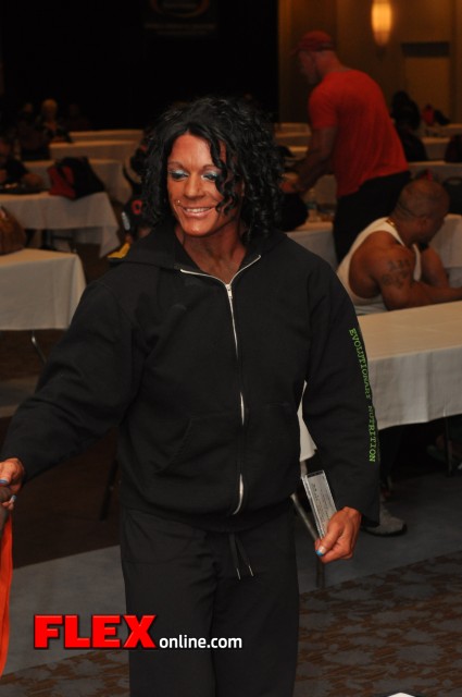 IFBB Pro Women Checking into Chicago Pro Show | Muscle & Fitness