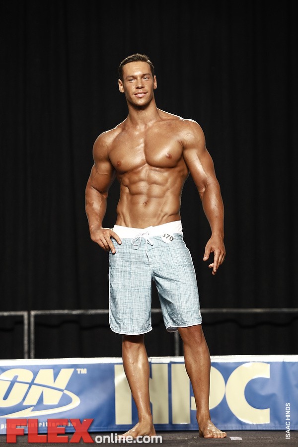 Anton Antipov - Mens Physique - 2012 Junior National | Muscle & Fitness