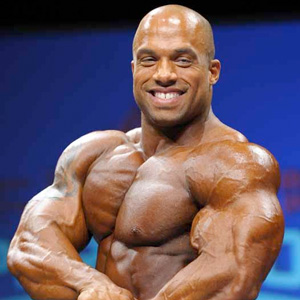 2016 IFBB Toronto Pro Supershow | Muscle & Fitness