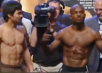 Timothy Bradley Flexing