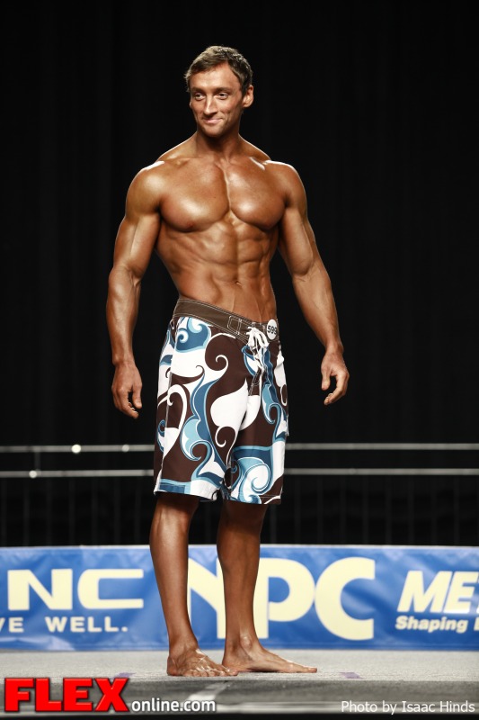 Ian Lauer - 2012 NPC Nationals - Men's Physique E | Muscle & Fitness