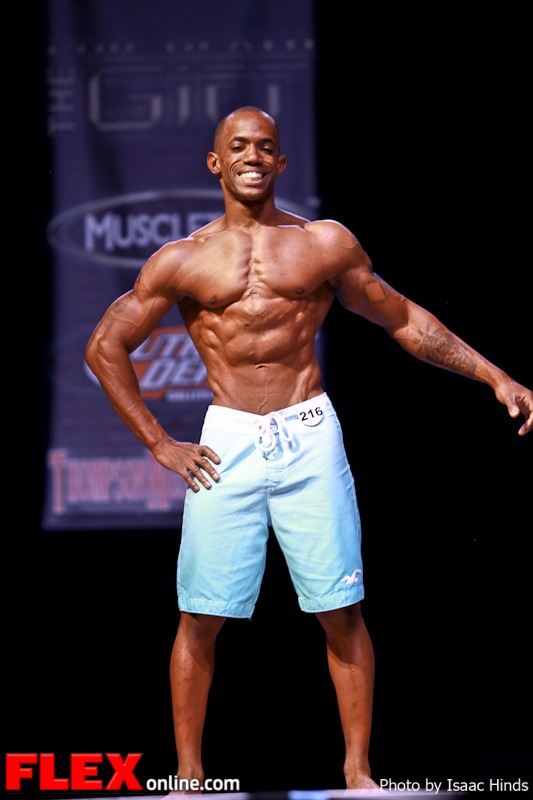 Farris Brown - Men's Physique Class A - Phil Heath Classic 2013 ...