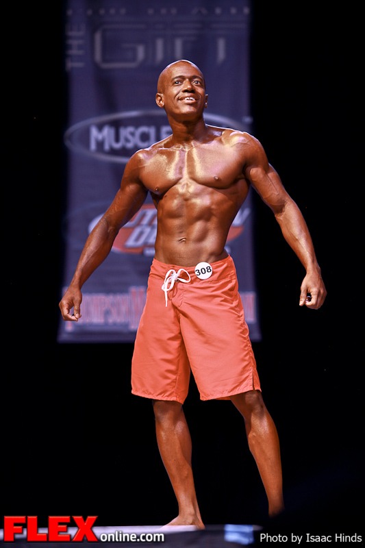 Jeremiah Taylor - Men's Physique Class A - Phil Heath Classic 2013 ...