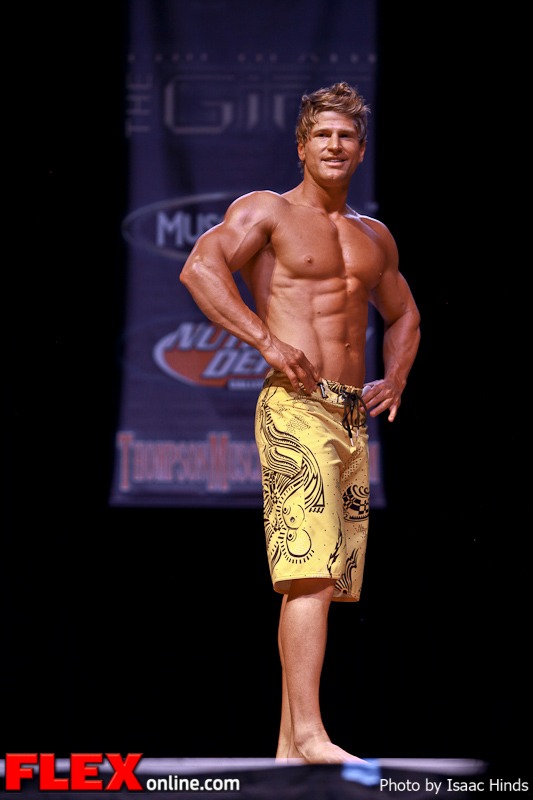 John Jobe - Men's Physique Class B - Phil Heath Classic 2013 | Muscle ...