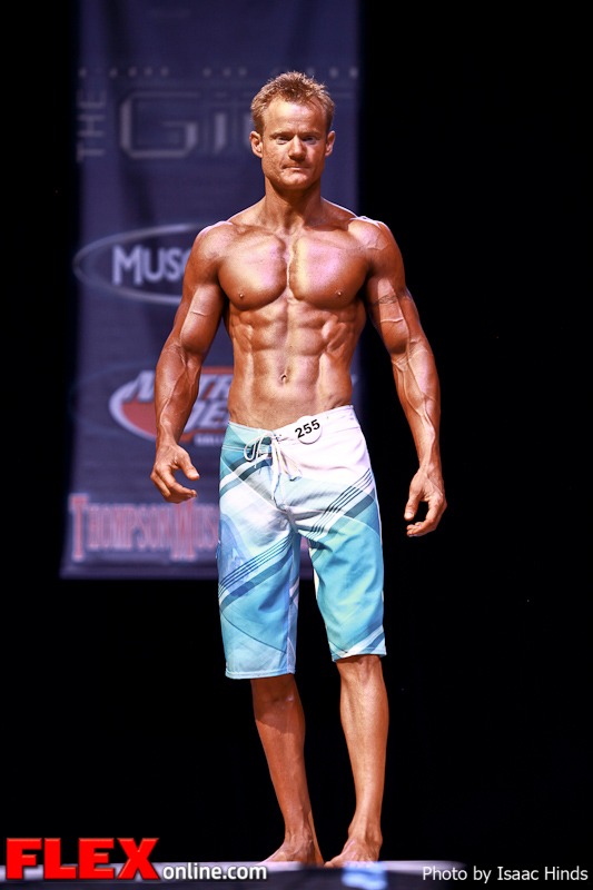 Joshua Alexander - Men's Physique Class C - Phil Heath Classic 2013 ...