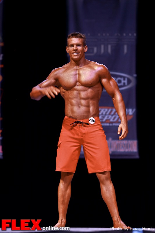 Zach Derr - Men's Physique Class C - Phil Heath Classic 2013 | Muscle ...