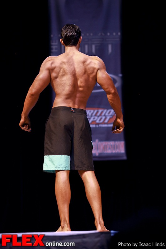 Nick Rodriguez - Men's Physique Class D - Phil Heath Classic 2013 ...