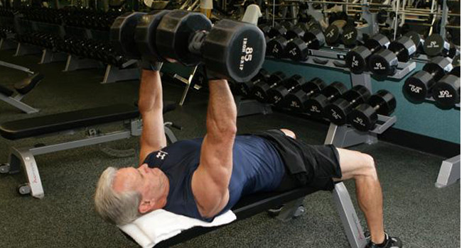 The Push Up King | Muscle & Fitness