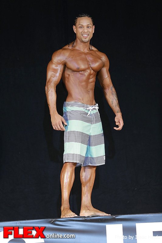 IFBB Pittsburgh Pro Men's Physique Awards | Muscle & Fitness