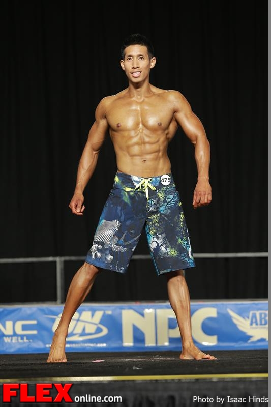 Harold Solis - Men's Physique C - 2013 JR Nationals | Muscle & Fitness