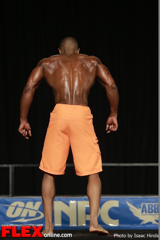 Brandon Hendrickson - Men's Physique C - 2013 JR Nationals | Muscle ...