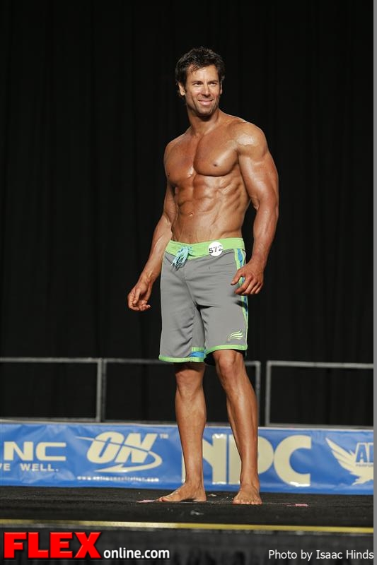 Wade Hayes | Muscle & Fitness