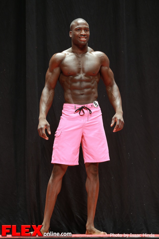 Noah Bartholomew | Muscle & Fitness