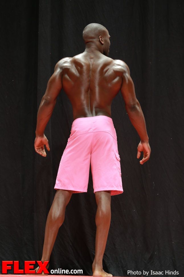 Noah Bartholomew | Muscle & Fitness