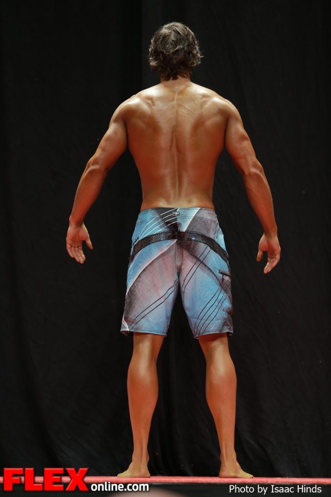 Jonathan Oliver | Muscle & Fitness