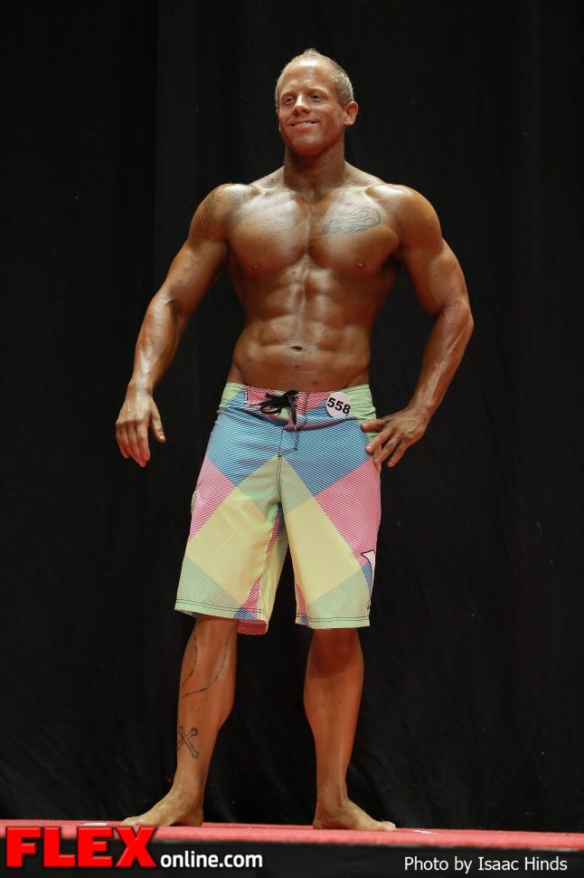 Isaac Ramirez | Muscle & Fitness