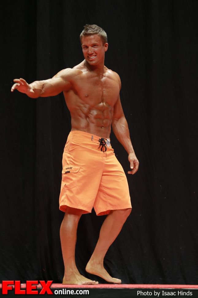 Kyle Ross | Muscle & Fitness