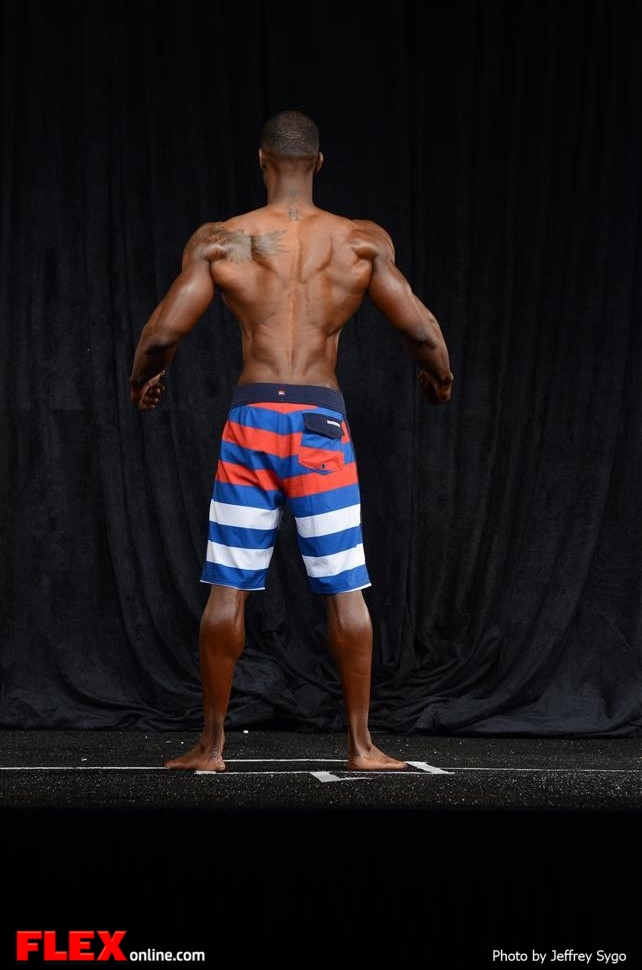 Henry James - Men's Physique B - 2013 North Americans | Muscle & Fitness
