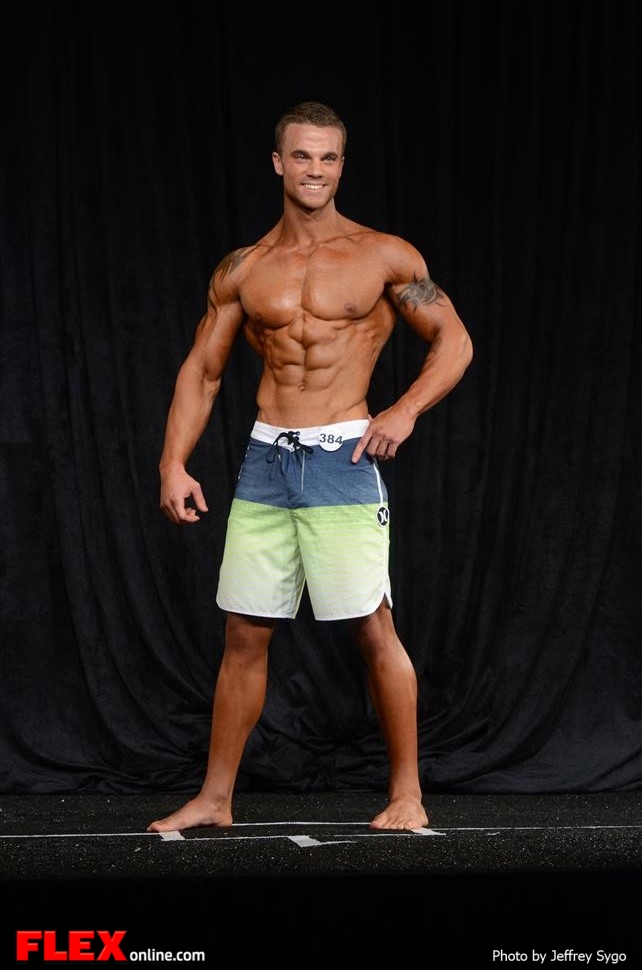Robert Kerr - Men's Physique D - 2013 North Americans | Muscle & Fitness