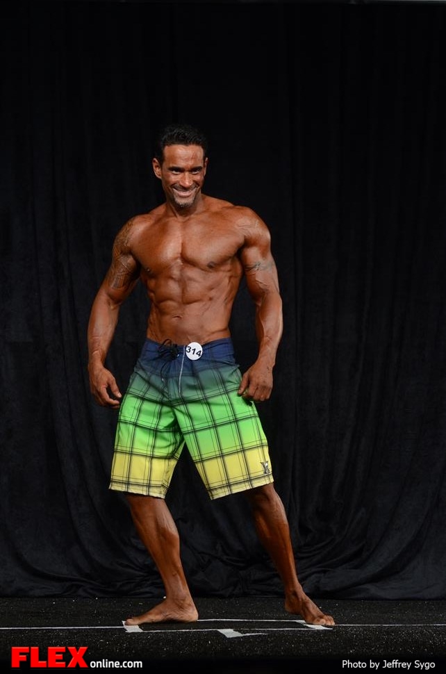 Tony Torres - Men's Physique A 35+ - 2013 North Americans | Muscle ...