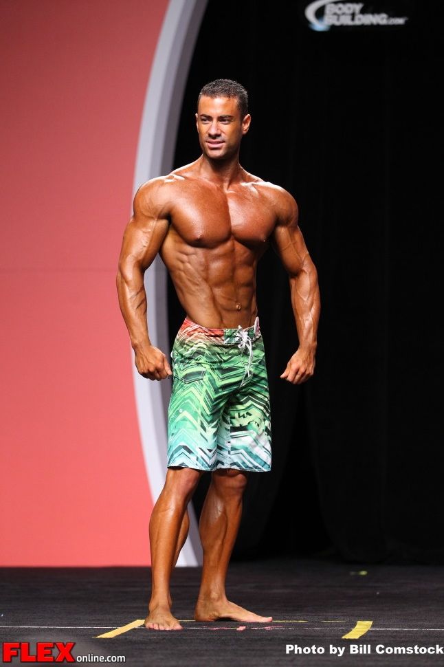 Alexandre Carneiro - Mens Physique Olympia - 2013 Mr. Olympia | Muscle ...