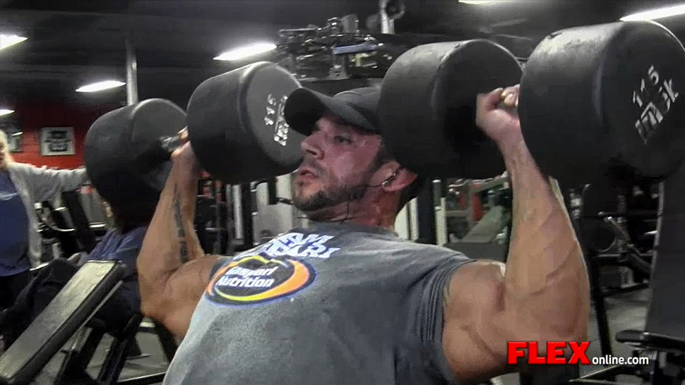 Erik Ramirez Training to Win | Muscle & Fitness