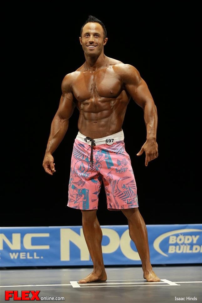 Michael Digangi | Muscle & Fitness