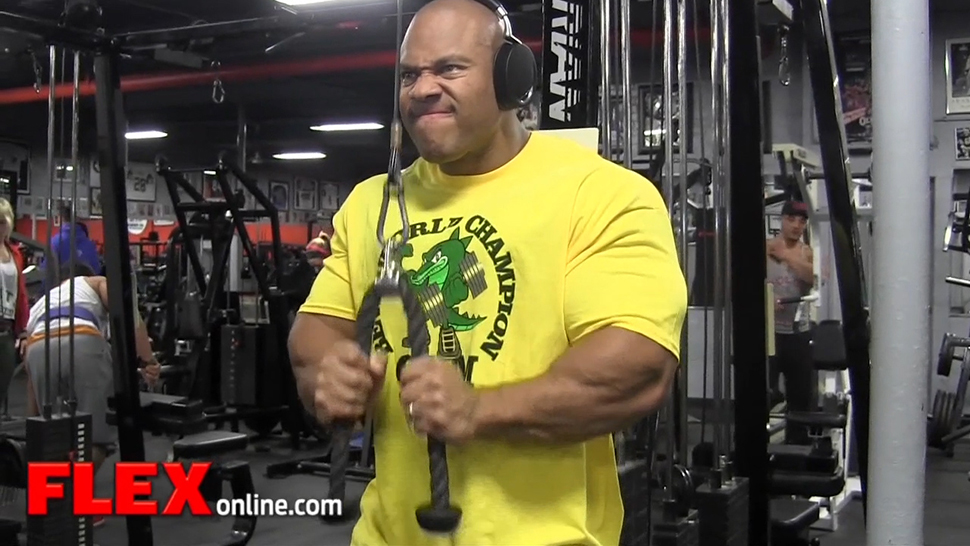 Phil Heath's Arm Workout - December 28, 2013 | Muscle & Fitness