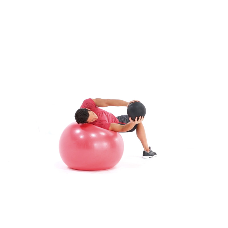 Weighted Russian Twist Exercise Video Guide | Muscle & Fitness