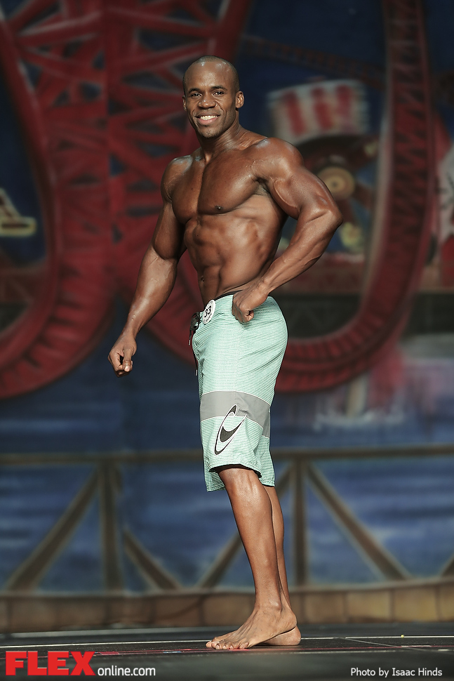 Reuben Gordon - 2014 Europa Orlando | Muscle & Fitness