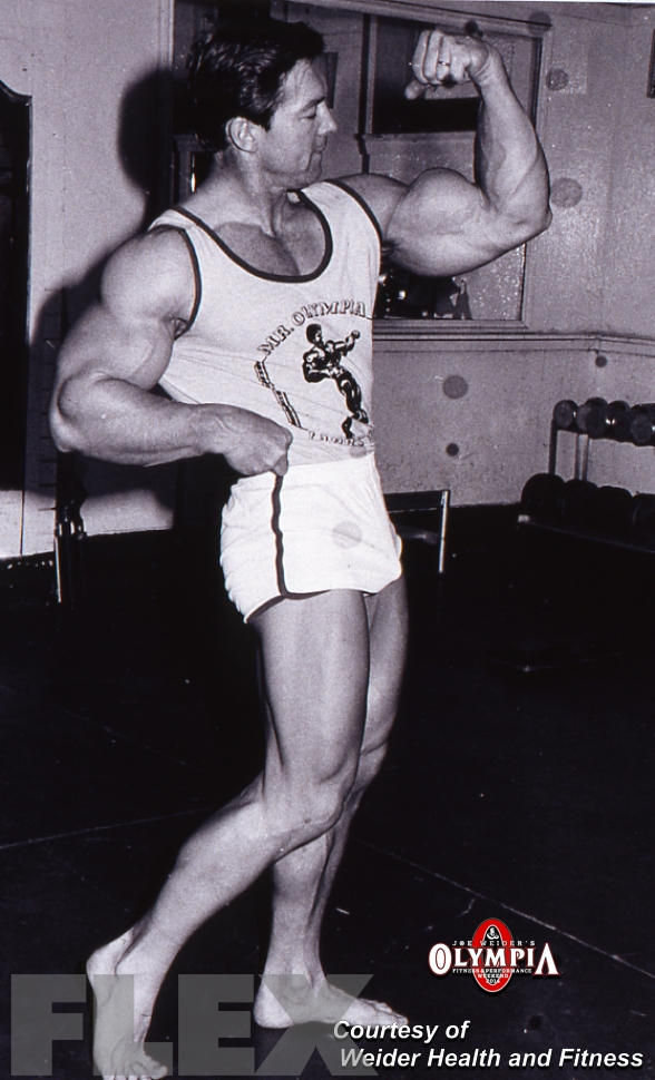 Never Before Seen Photos of the first Mr Olympia Larry Scott | Muscle ...