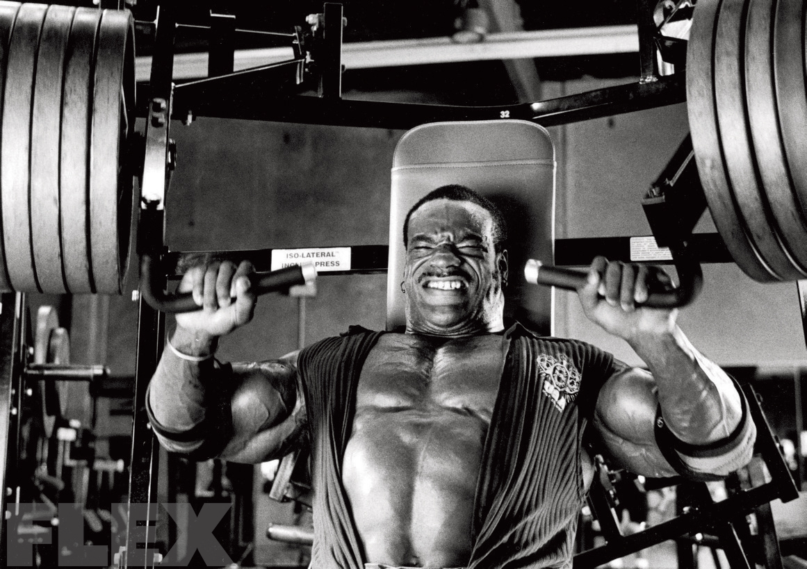 Cell Volume Strategy for Maximum Gains | Muscle & Fitness