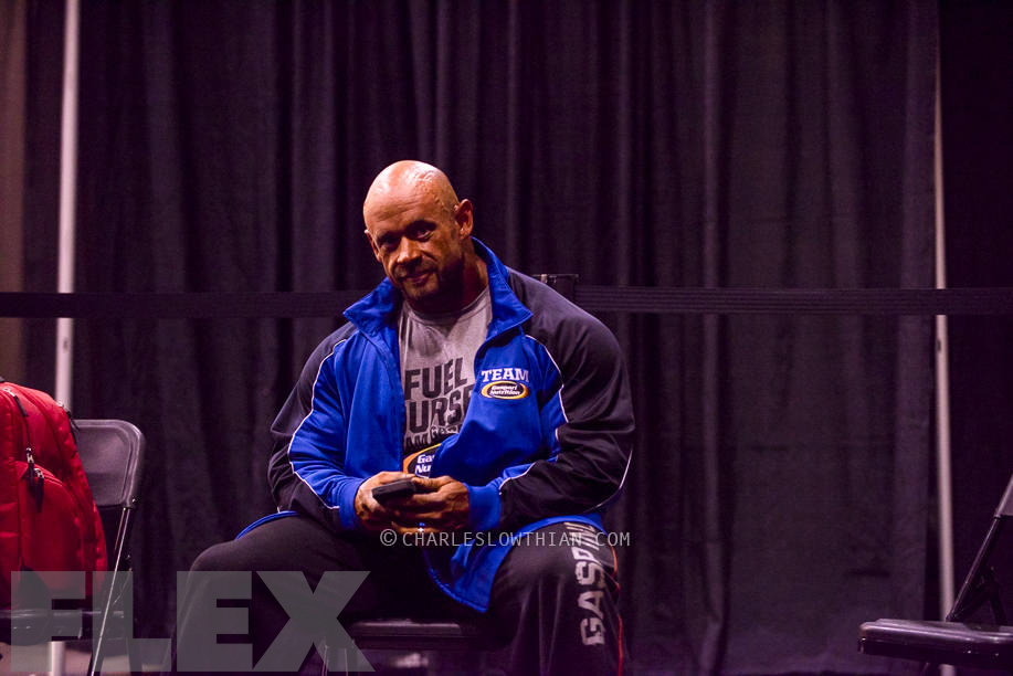Through the Lens of Charles Lowthian: 2014 Olympia Backstage, Part 1 ...