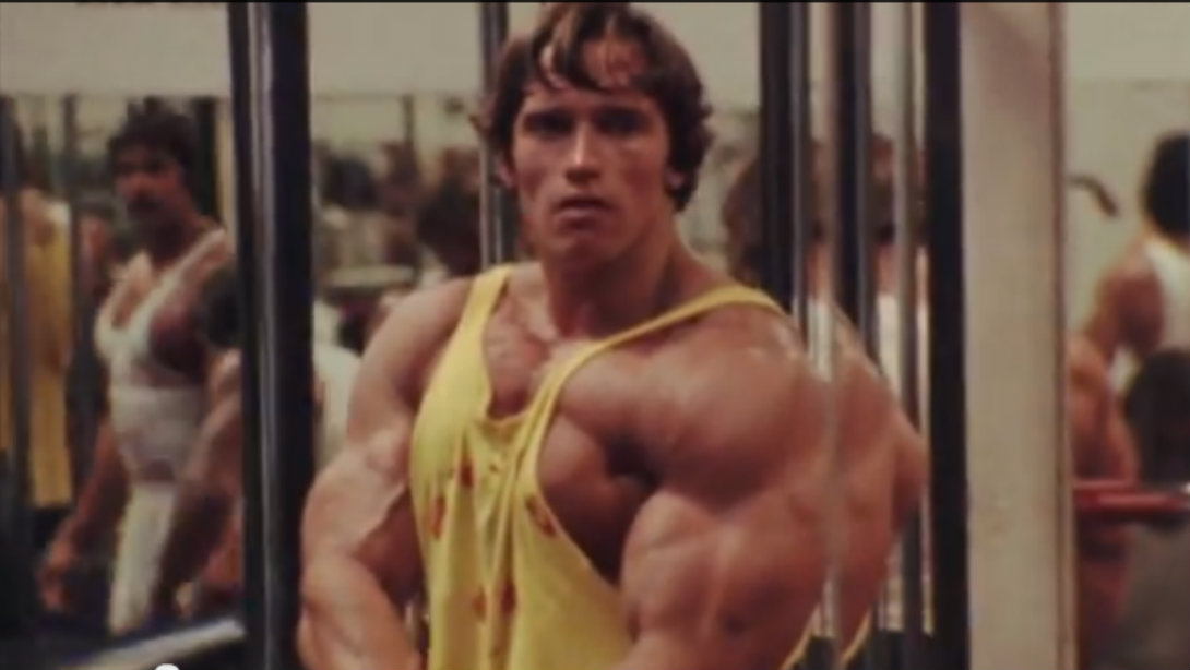 Lou Ferrigno Vs Arnold Schwarzenegger Pumping Iron