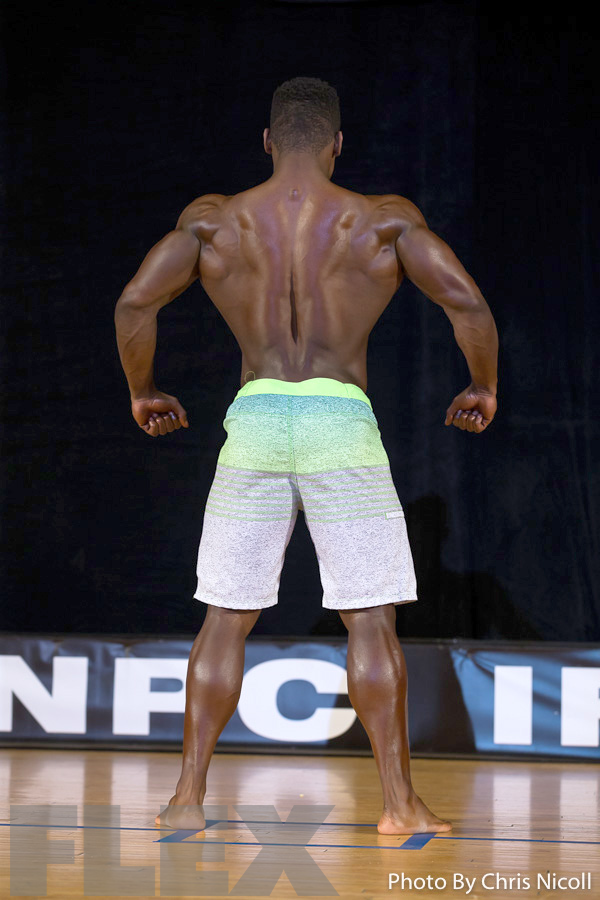 Pierre Vuala - 2015 Pittsburgh Pro | Muscle & Fitness