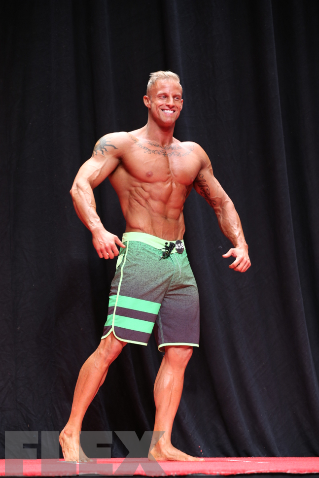 Mike Manfre - MP Class A - 2015 USA Championships | Muscle & Fitness