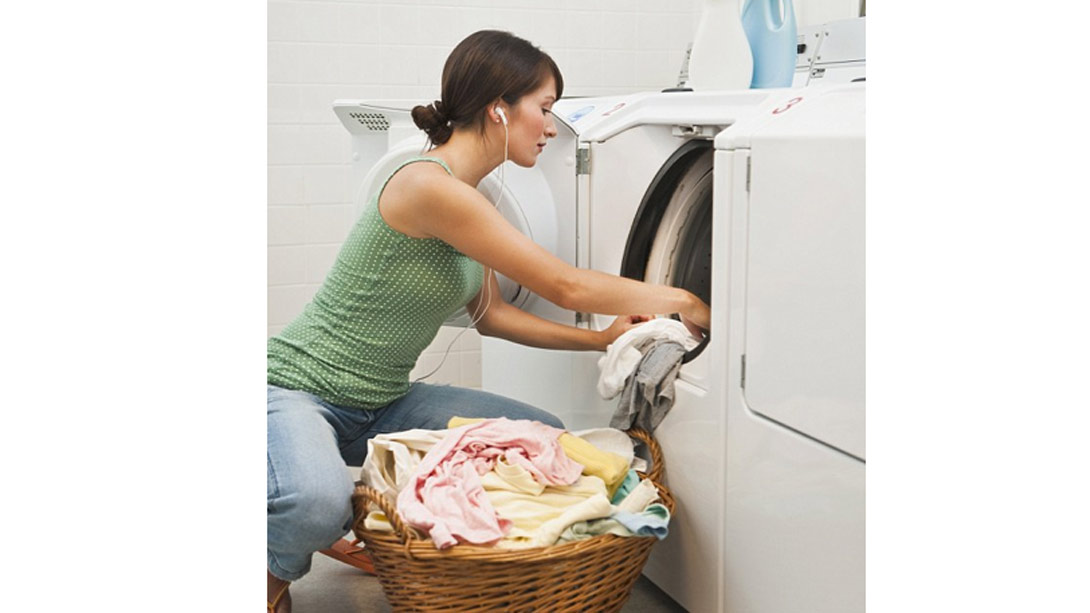 Ditch Your Drawers: 5 Commando Workout Tips | Muscle & Fitness