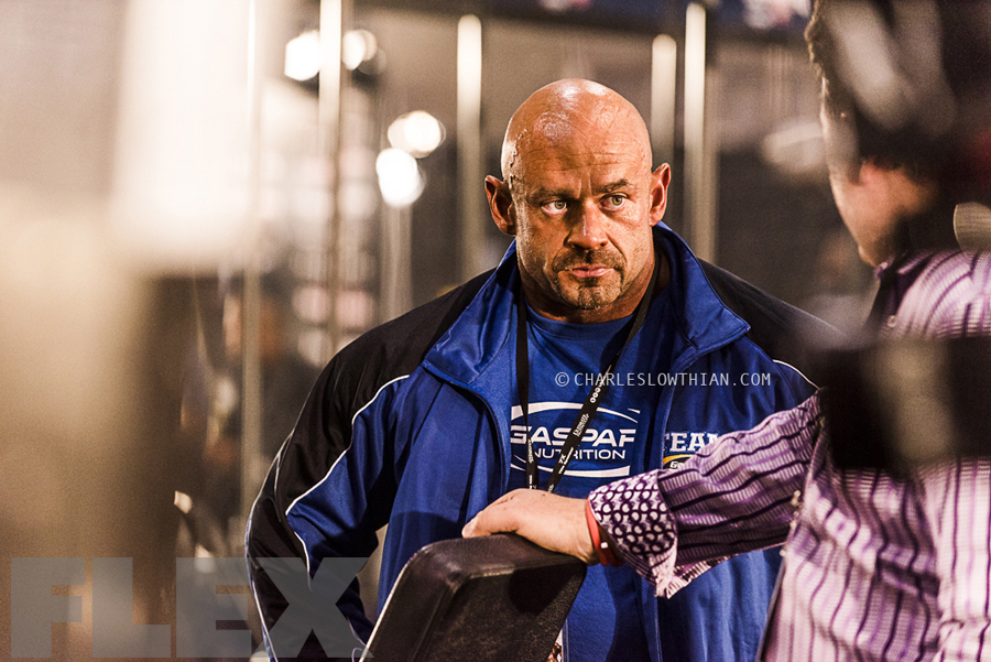 Through the Lens of Charles Lowthian: 2015 Olympia Part 2 | Muscle ...