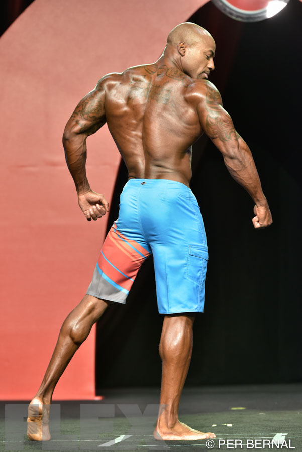 Jacques Lewis - Men's Physique - 2015 Olympia | Muscle & Fitness