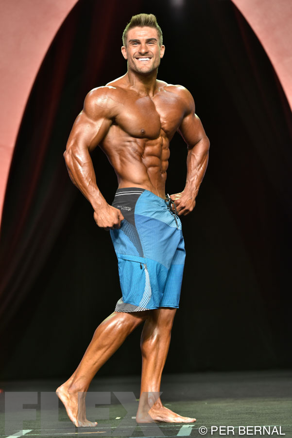 Ryan Terry - Men's Physique - 2015 Olympia | Muscle & Fitness