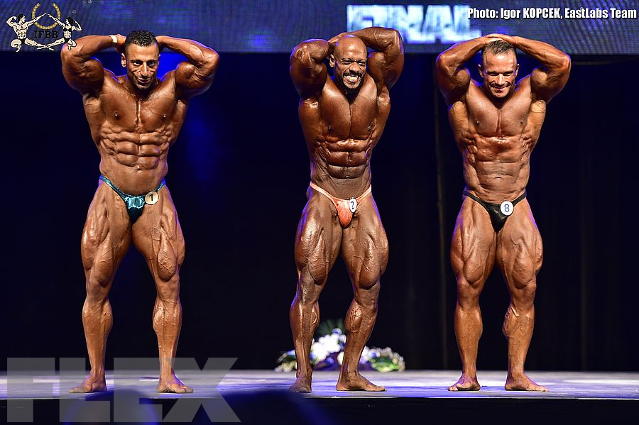 212 Bodybuilding Comparisons - 2016 IFBB Mozolani Pro | Muscle & Fitness