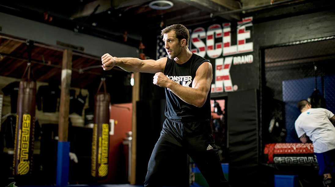 Rockhold to Bisping: 'I Will Humiliate You' | Muscle & Fitness