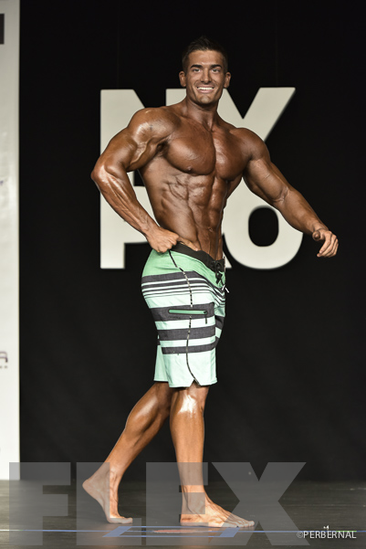 Chase Savoie - Men's Physique - 2016 IFBB New York Pro | Muscle & Fitness