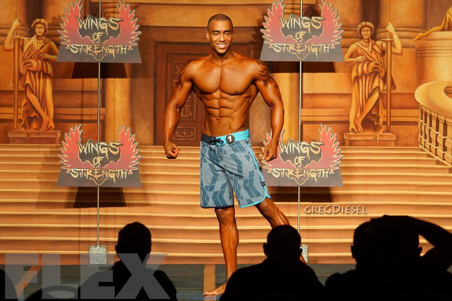 2016 IFBB Lenda Murray Pro - Men's Physique | Muscle & Fitness