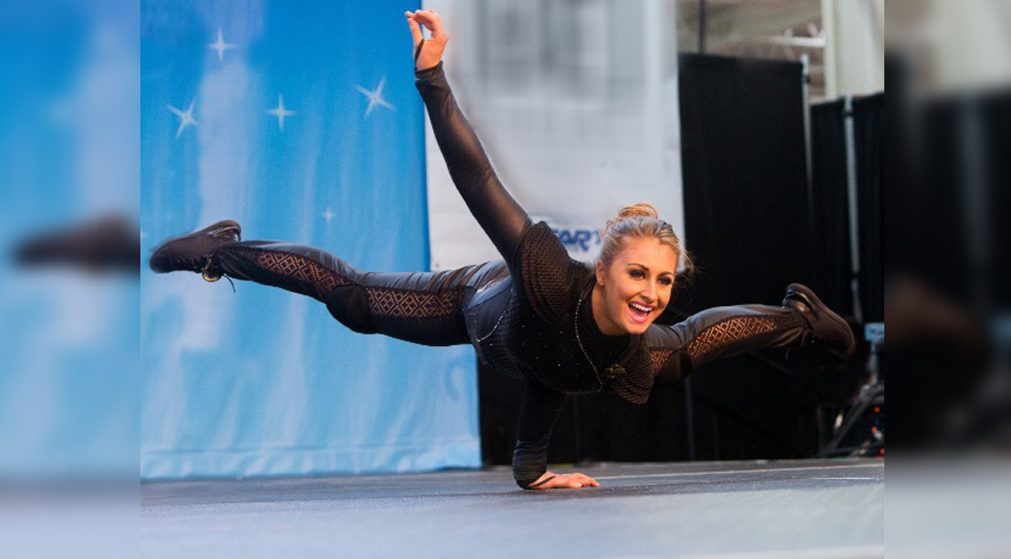 Nicole Neargarder is a History-Making Pro | Muscle & Fitness