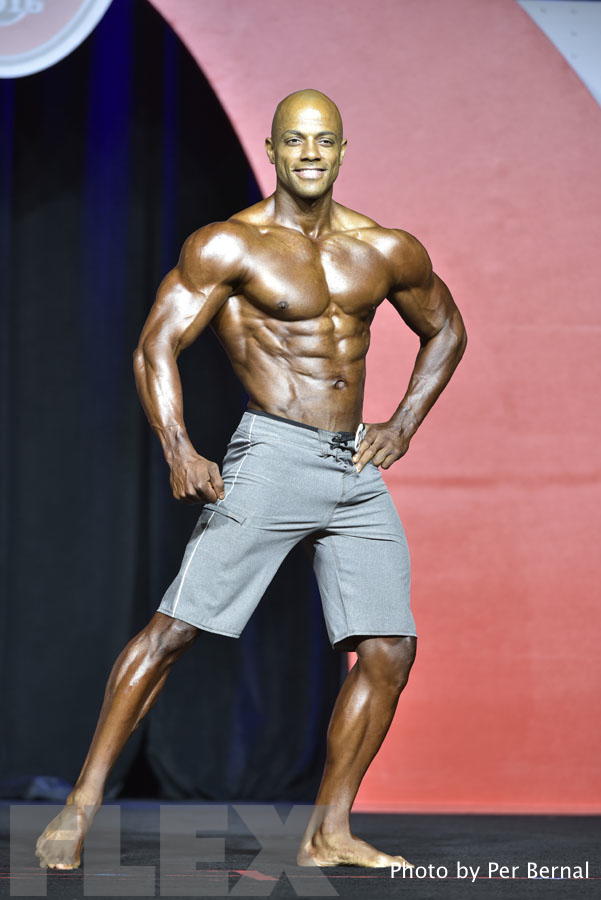 Otis Hooper - Men's Physique - 2016 Olympia | Muscle & Fitness