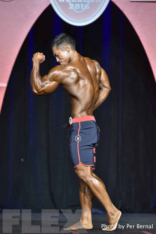 Joseph Lee - Men's Physique - 2016 Olympia | Muscle & Fitness
