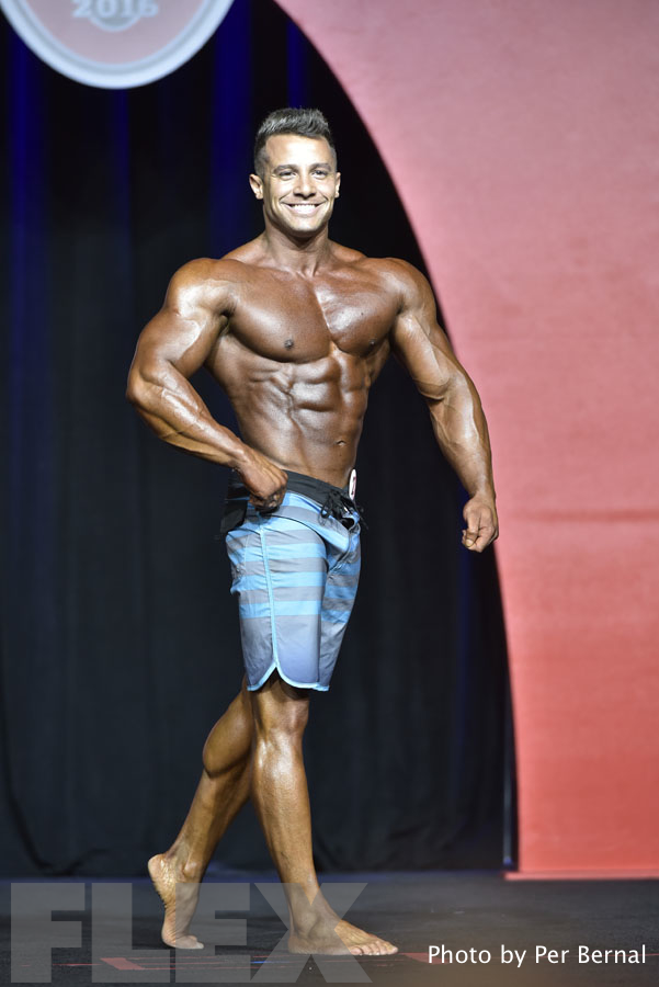 Diogo Montenegro - Men's Physique - 2016 Olympia | Muscle & Fitness