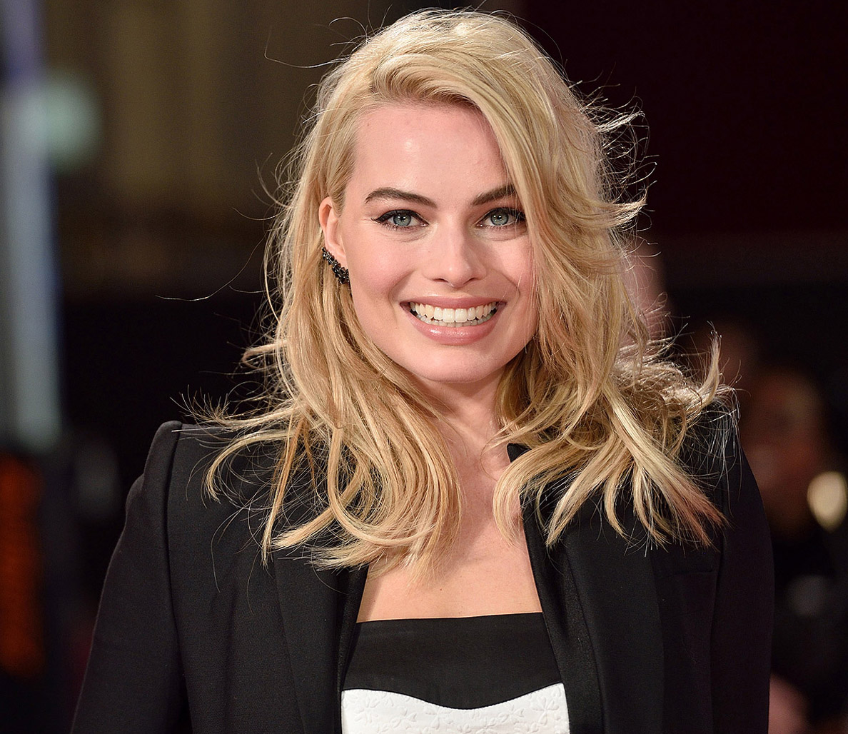 Margot Robbie Selfie